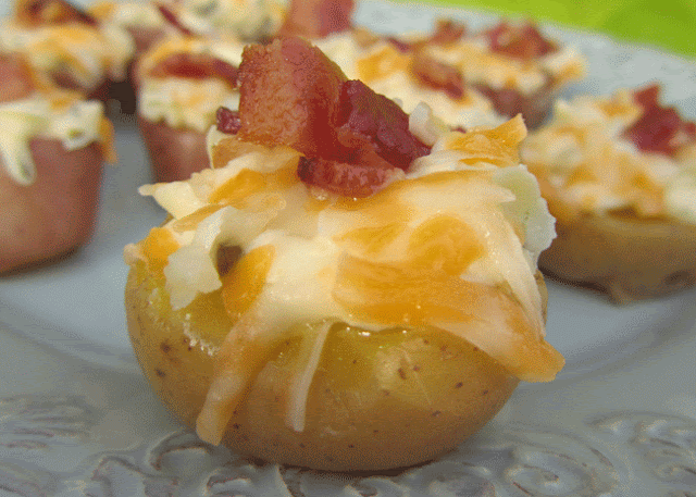 Delectable Edibles: Mini Potato Bites
