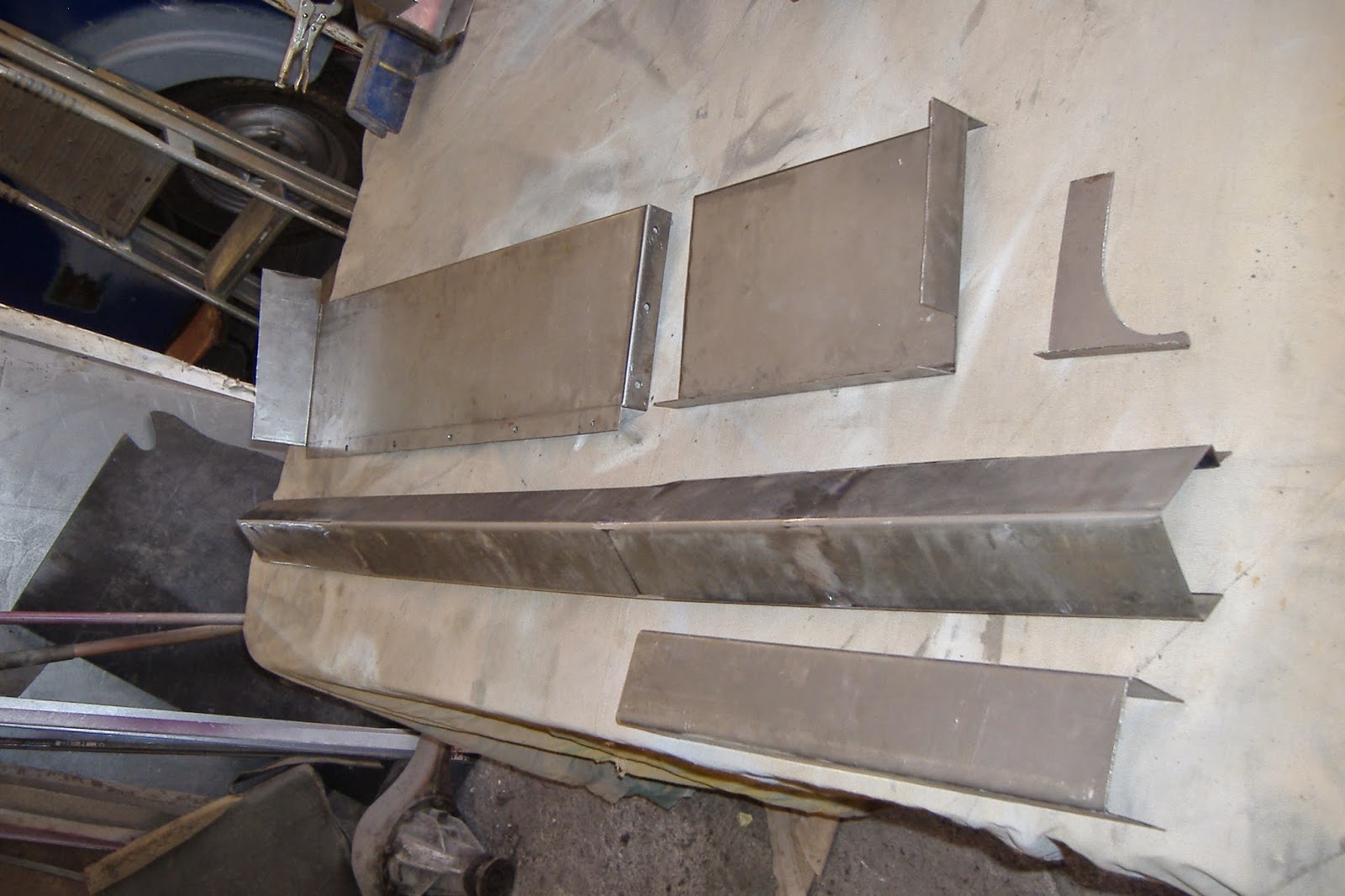 -=-Morris J Type Vans-=- : New J type van sills.