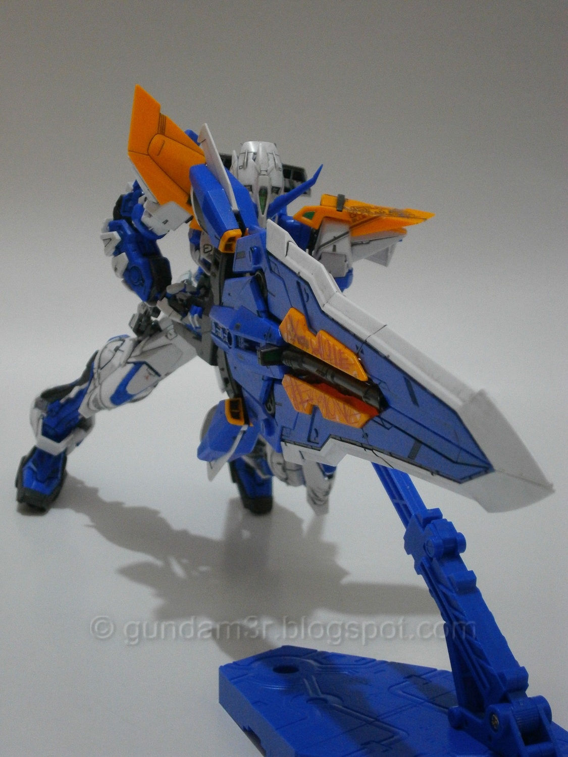 Gundam Astray Blue Frame Second Revise MG Review Part 3