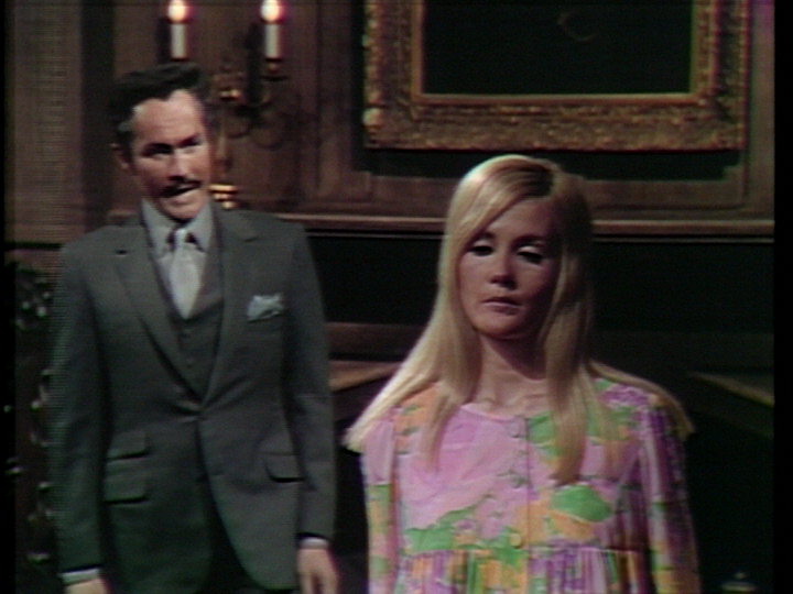 Shadows on the Wall: An Online Dark Shadows Fanzine: Carolyn Stoddard ...