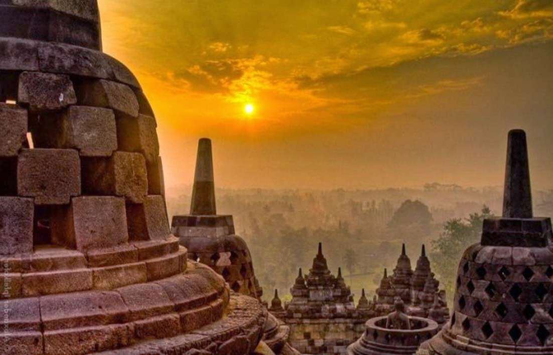 Sejarah Candi Borobudur dan Harga Tiket Masuk Beserta Foto Candi ...