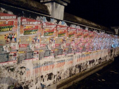 Review Jasa Tempel Poster AYO IKUTI JOGJA SEHAT Jasa sebar brosur ...