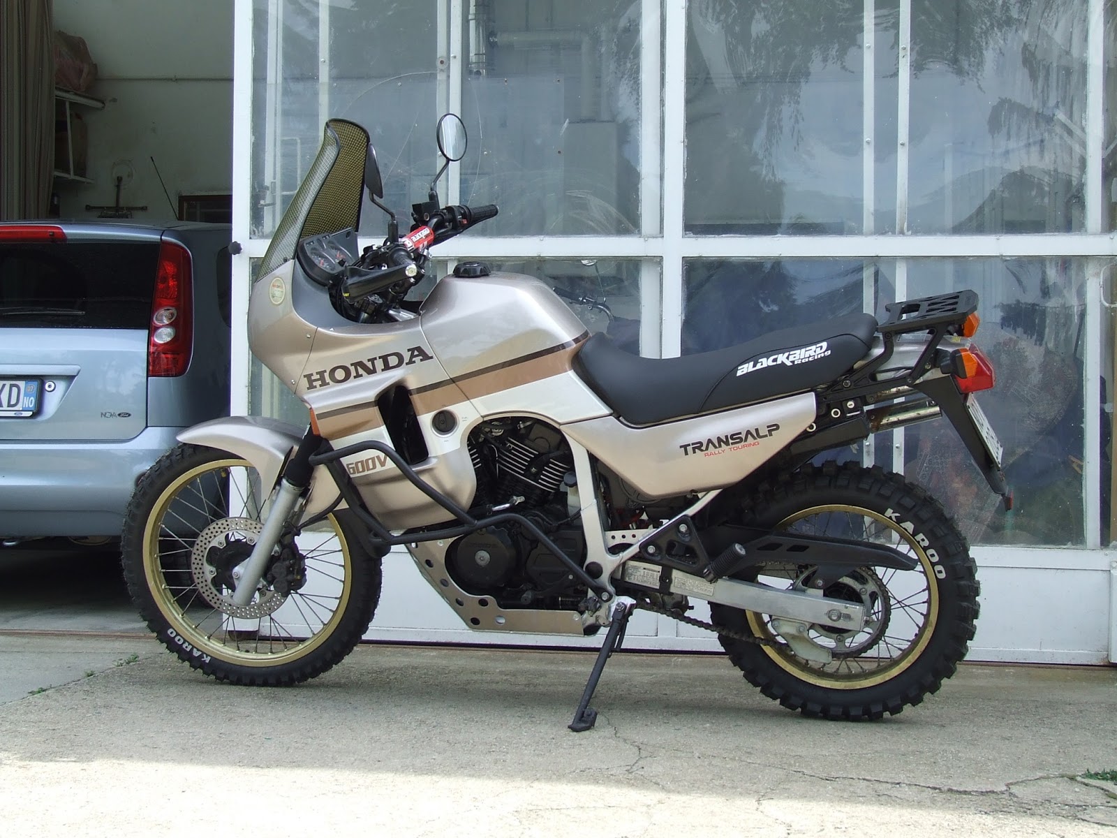 PDR GARAGE: TRANSALP XL600V 1987