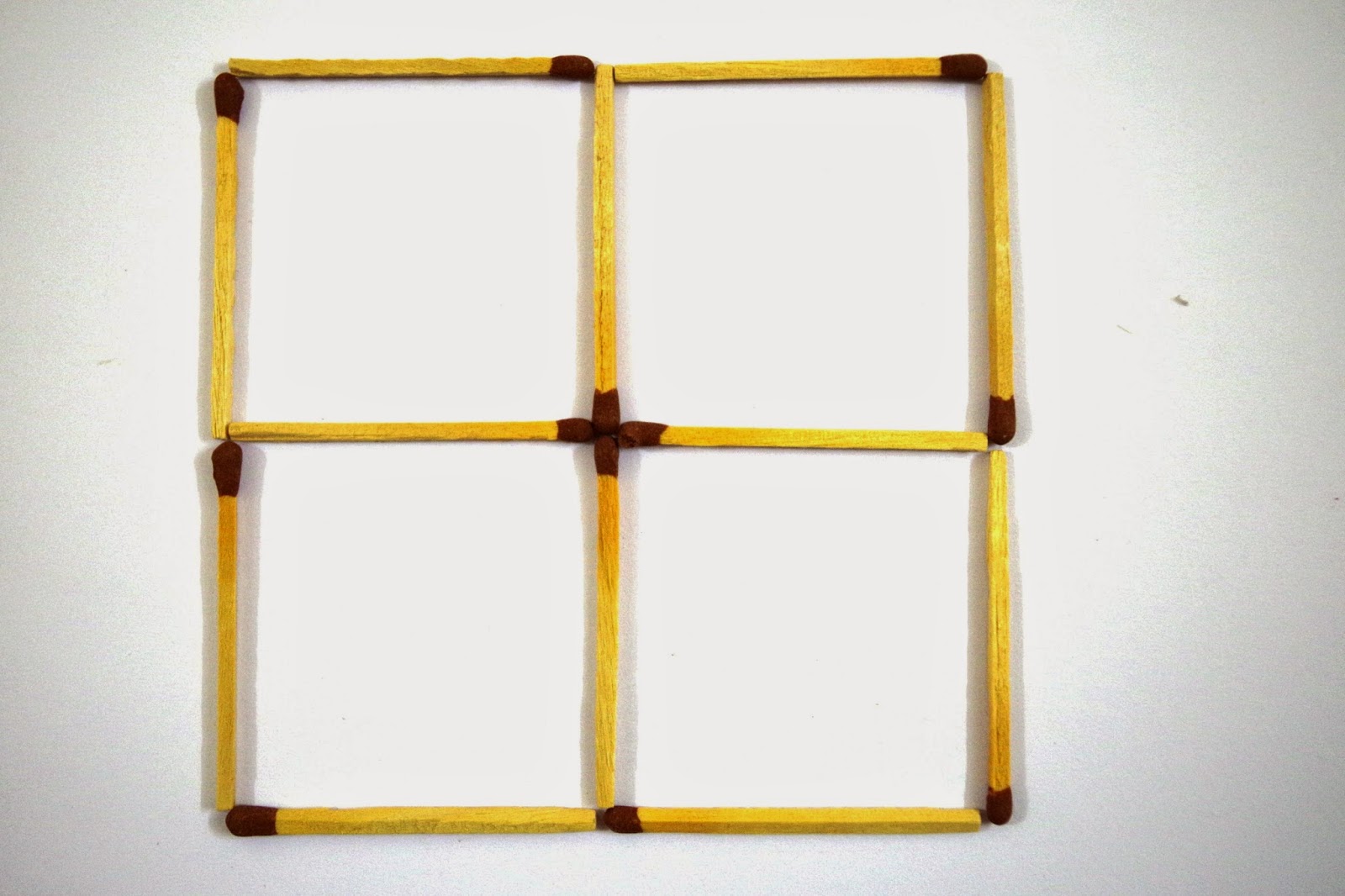 Freshers IQ: 5 to 4 squares # Stick puzzles