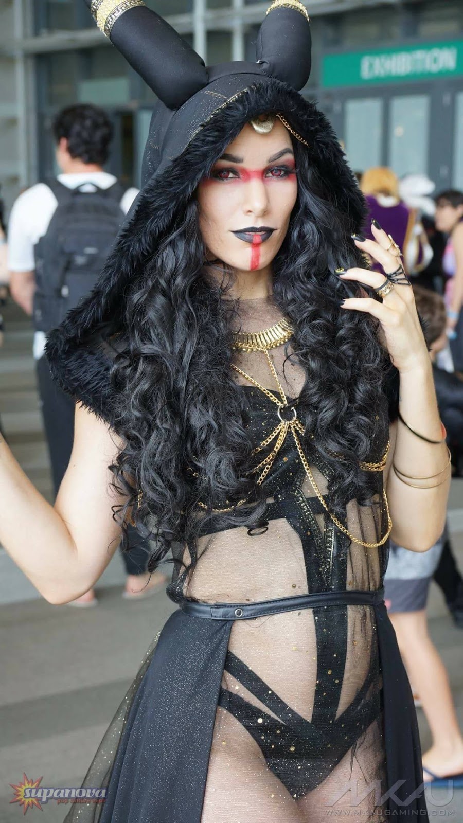 Cosplay Showcase: Geeks Guild's Goddess Umbreon!