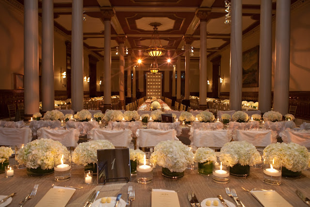 Flower Pulse: Elegant Estate Tables