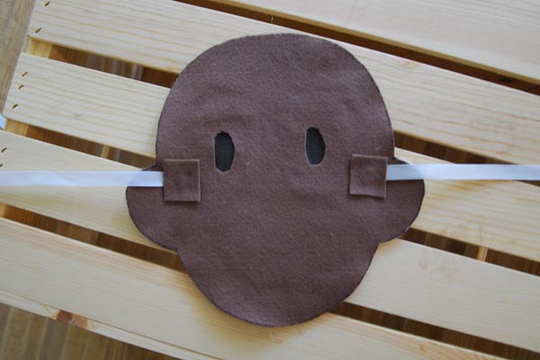 Dabble Magazine - Something for EVERYONE in the family!: Felt Mask
