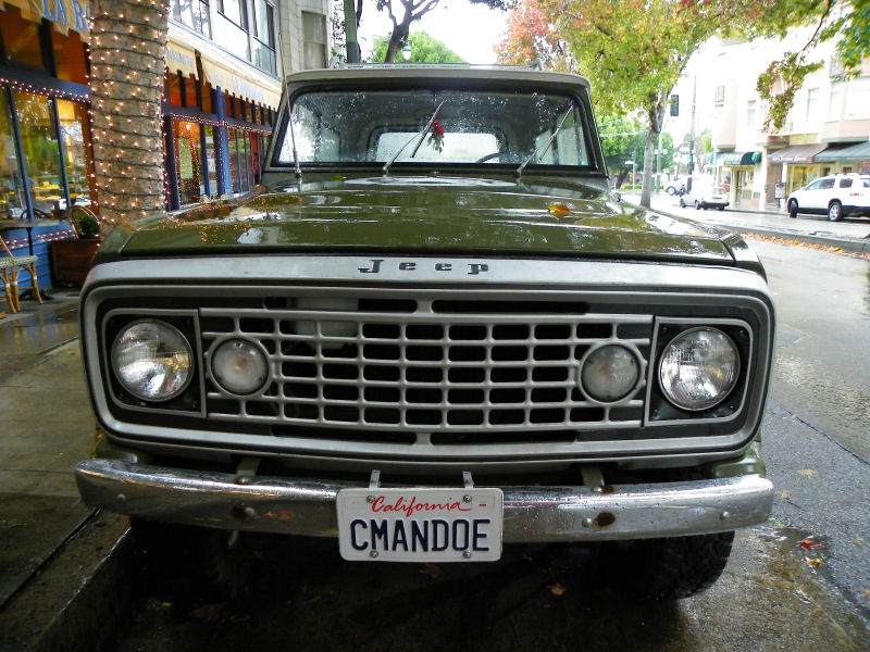 California Streets: San Francisco Street Sighting - 1972 Jeep Commando