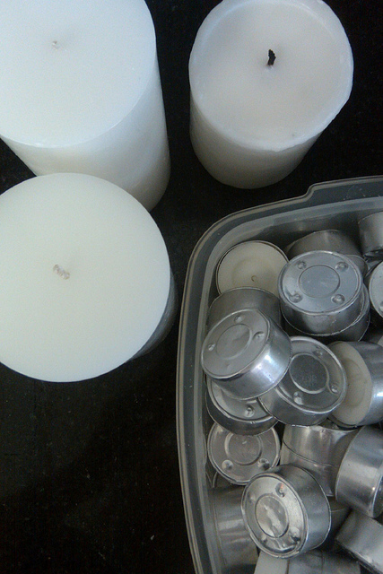 FOCAL POINT STYLING: DIY TIPS FOR CANDLE CLEAN-UP