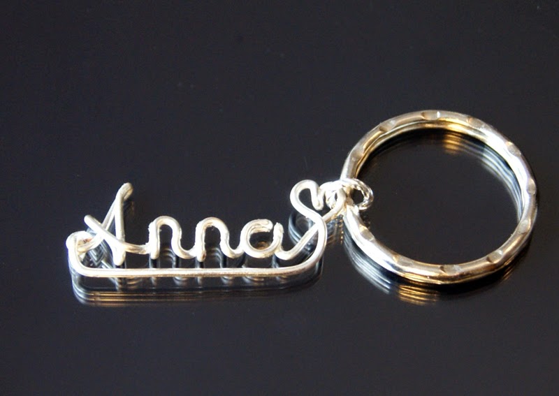 Bana Designs : Name Keychain, Personalized, Customizable, Wire Name ...