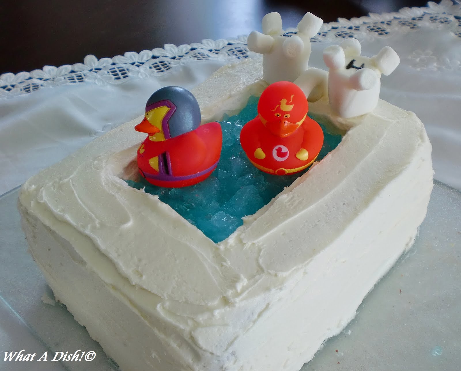What A Dish!: Bathtub Cake