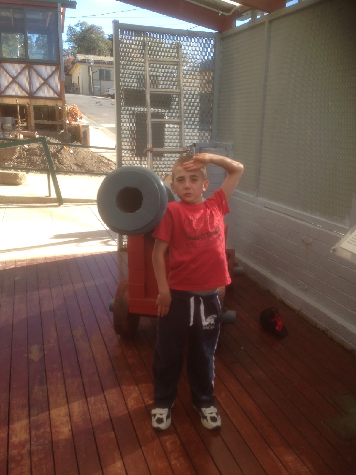 Watson Wanderers: April 2013