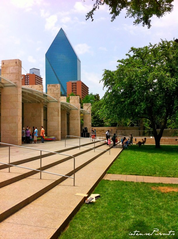 Architecture: nasher sculpture center, dallas tx