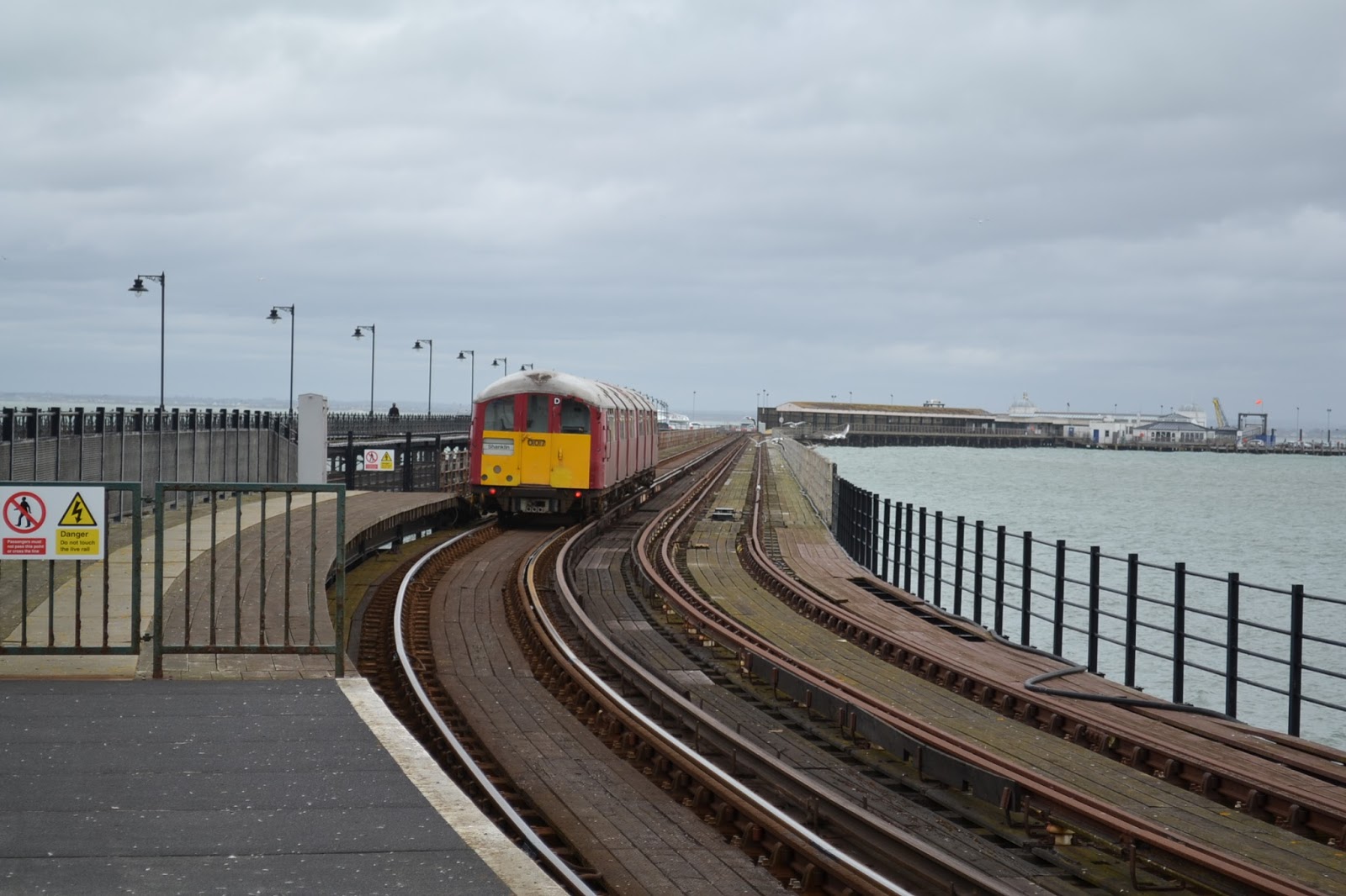 The Railway Photo Blog: Island Line (1) : Ryde Pier Head