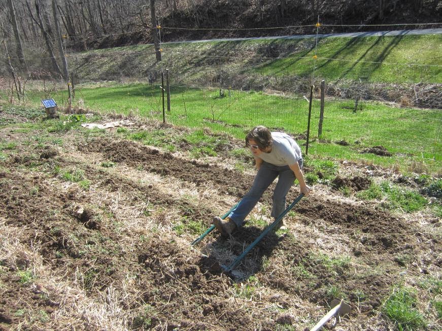 Simply Resourceful: The Benefits of Using a Broadfork