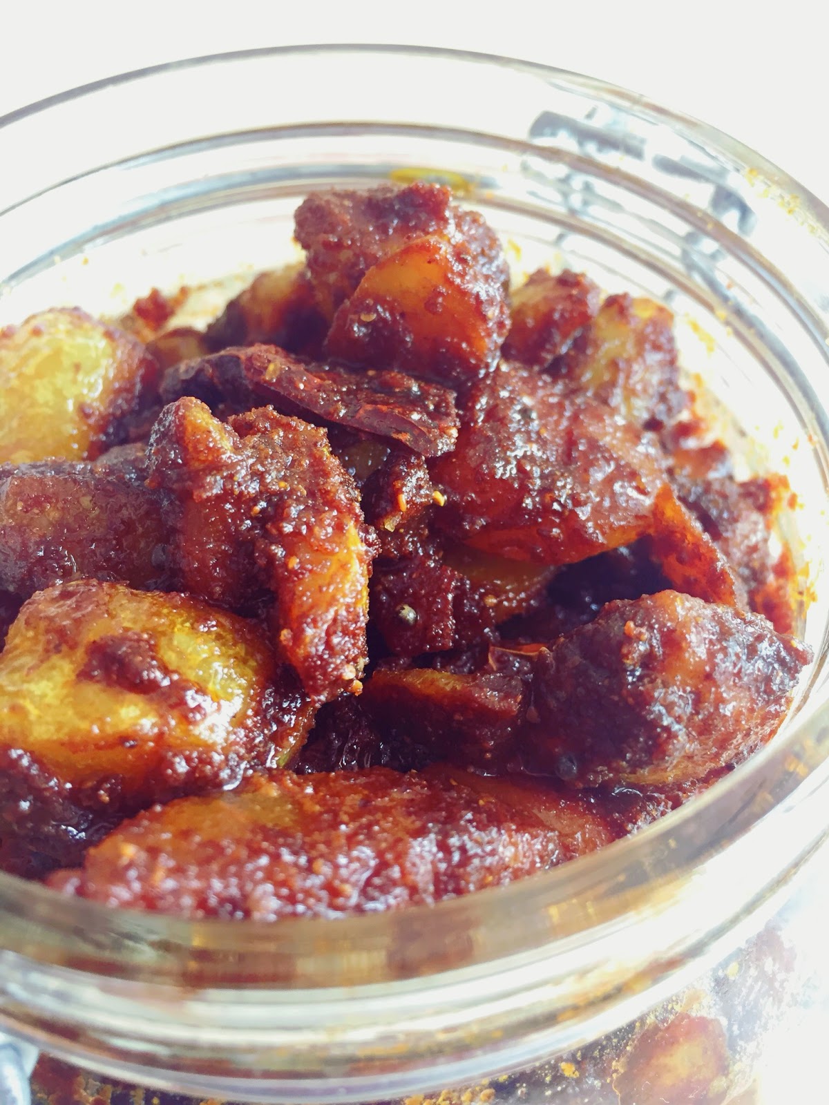 Adukalaii - My Kitchen : GOOSEBERRY PICKLE / NELLIKAI OORUGAI RECIPE