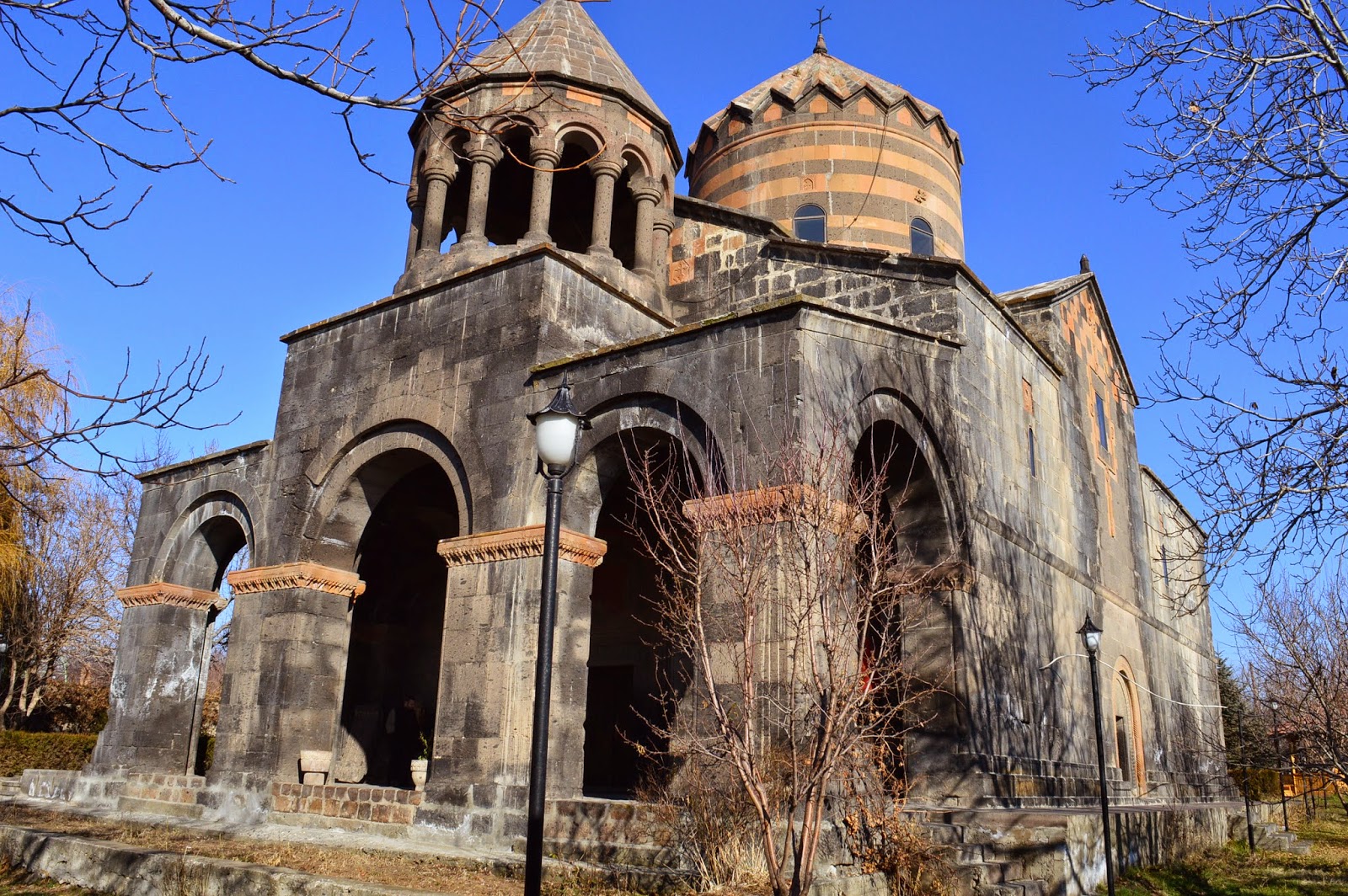 Armenia-Vanadzor: MUGHNI