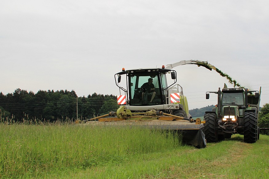 Humer Heiligenberg Agrarservice: GPS Ernte mit Compact Disc 610 und ...