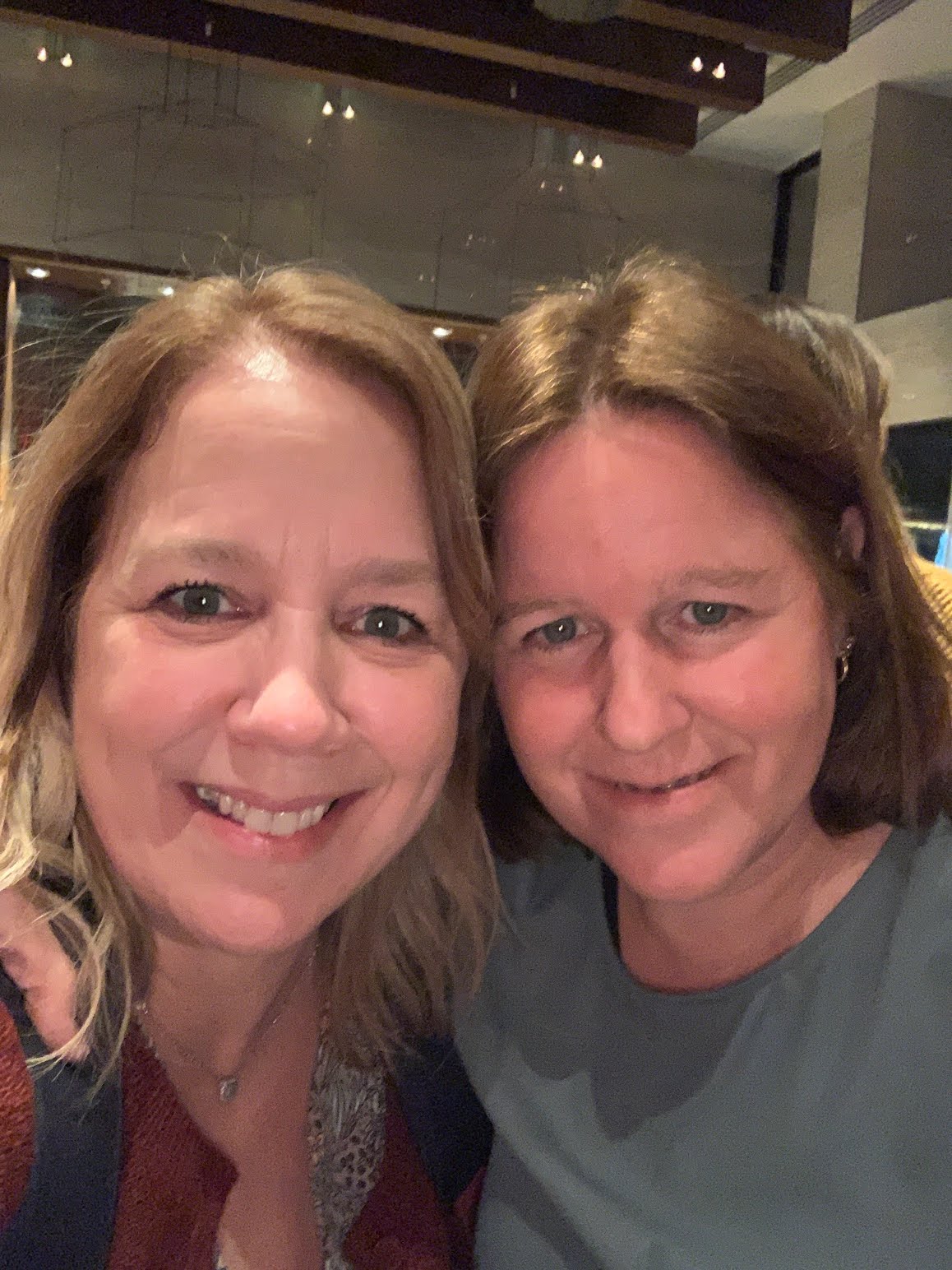 Linda Riek's Instagram, Twitter & Facebook on IDCrawl