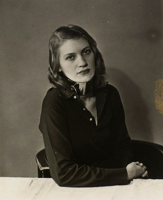 Strawberige: Lee Miller: muse, model & artist
