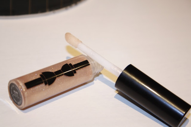 Green Finch & Linnet Bird // Beauty // Travel // Lifestyle // Baking!