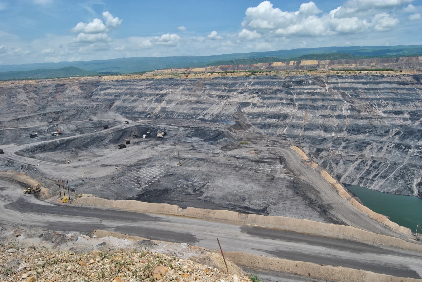 GEOGRAFÍA : EL CERREJON