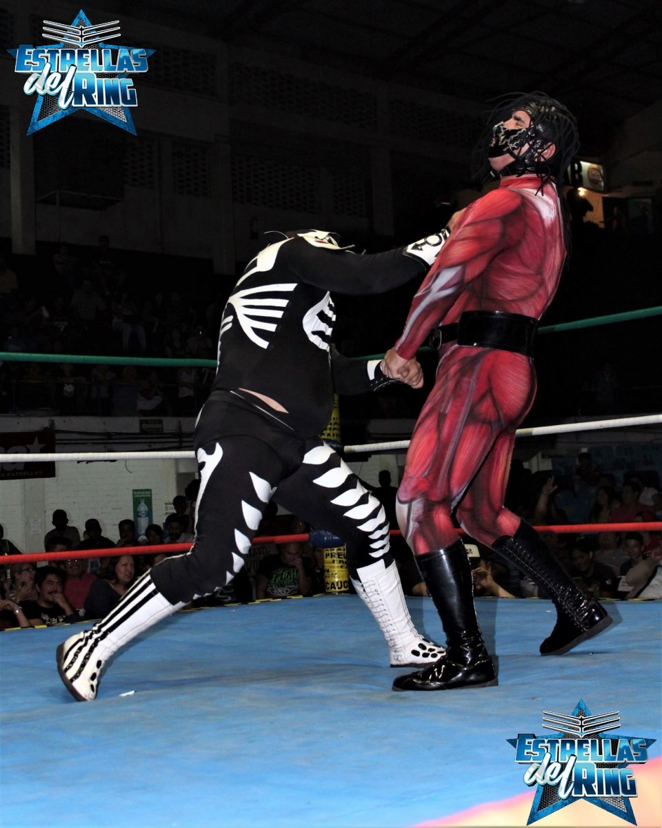 ESTRELLAS DEL RING.: Triunfo de L.A Park ante Mr. Electro en Regiomanía ...