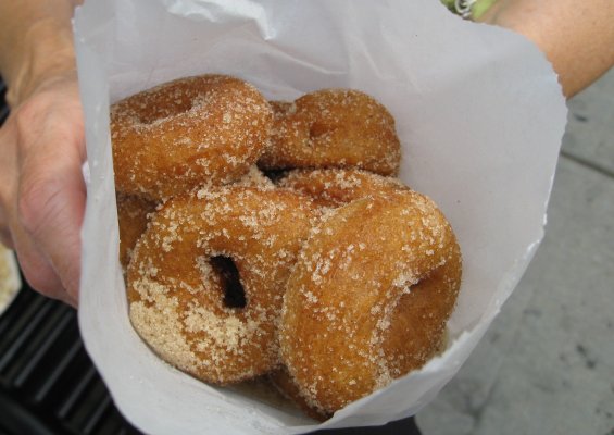 Fair & Fest Feasts: Classics Countdown: Mini-Donuts