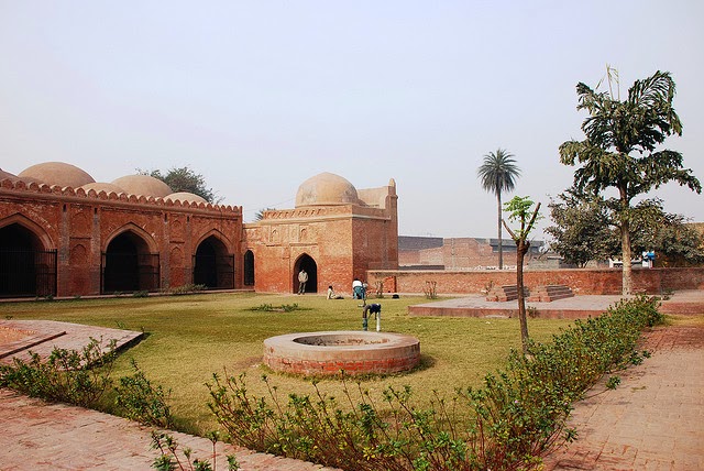 Attractions Of Panipat: Kabuli Bagh | Attractions for Tour That You ...