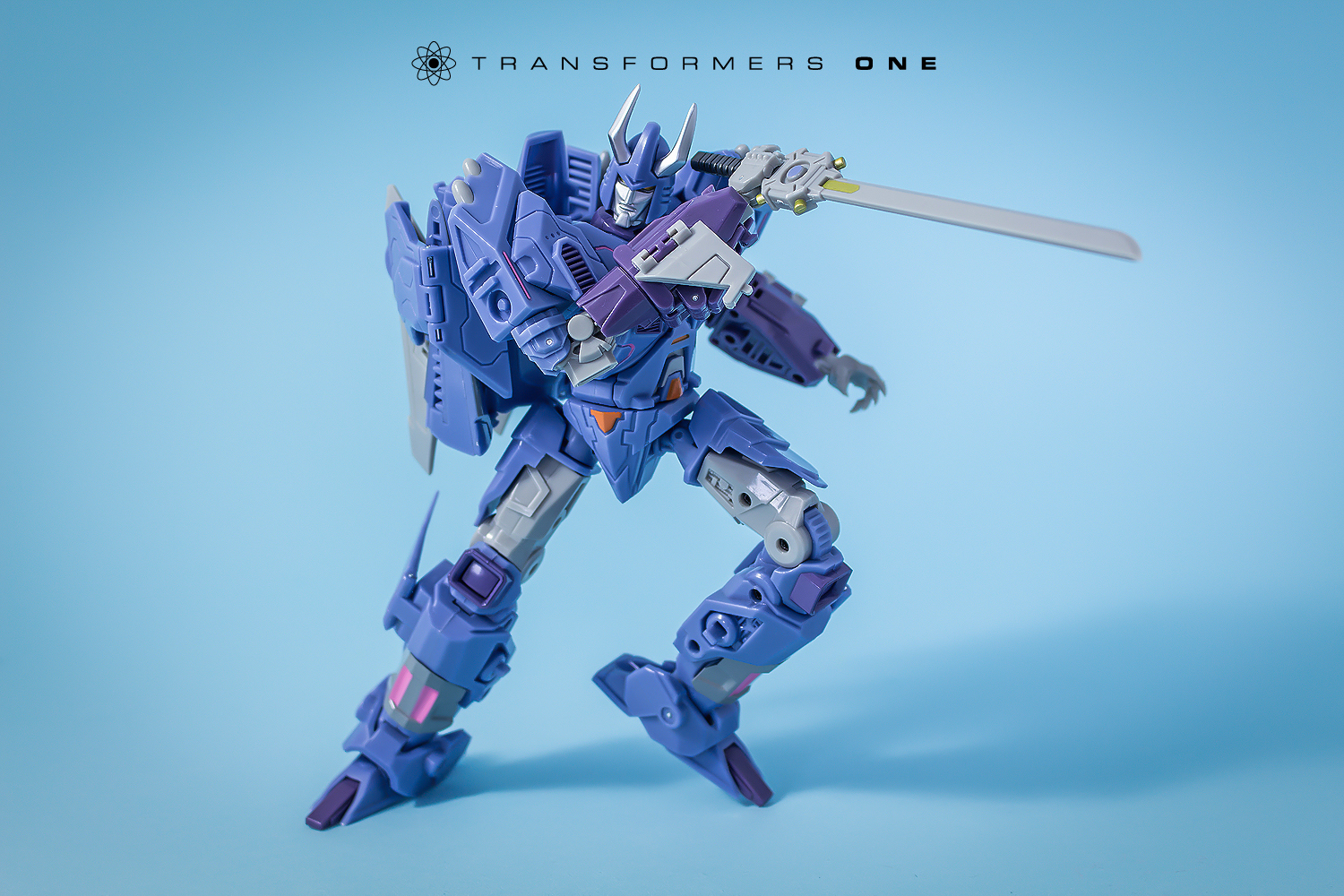 Transformers Square One: MMC Reformatted R-22 Boreas
