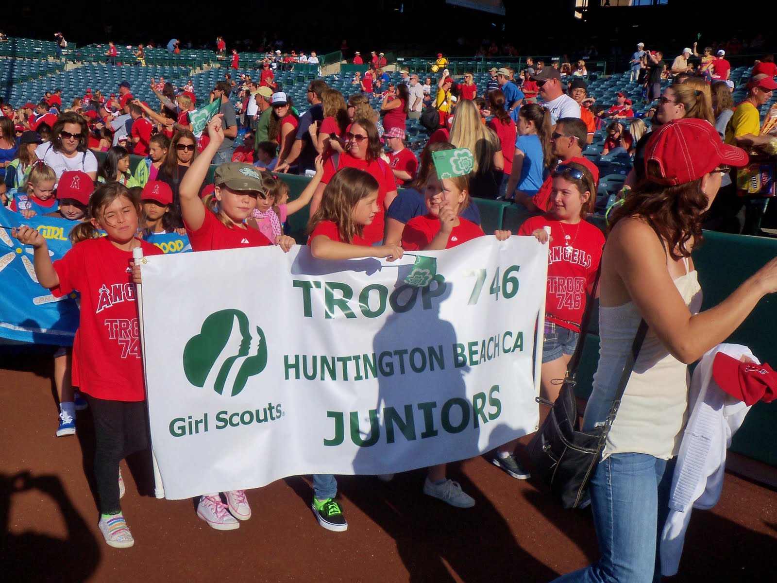 HUNTINGTON BEACH GIRL SCOUT TROOP 746: August 2011