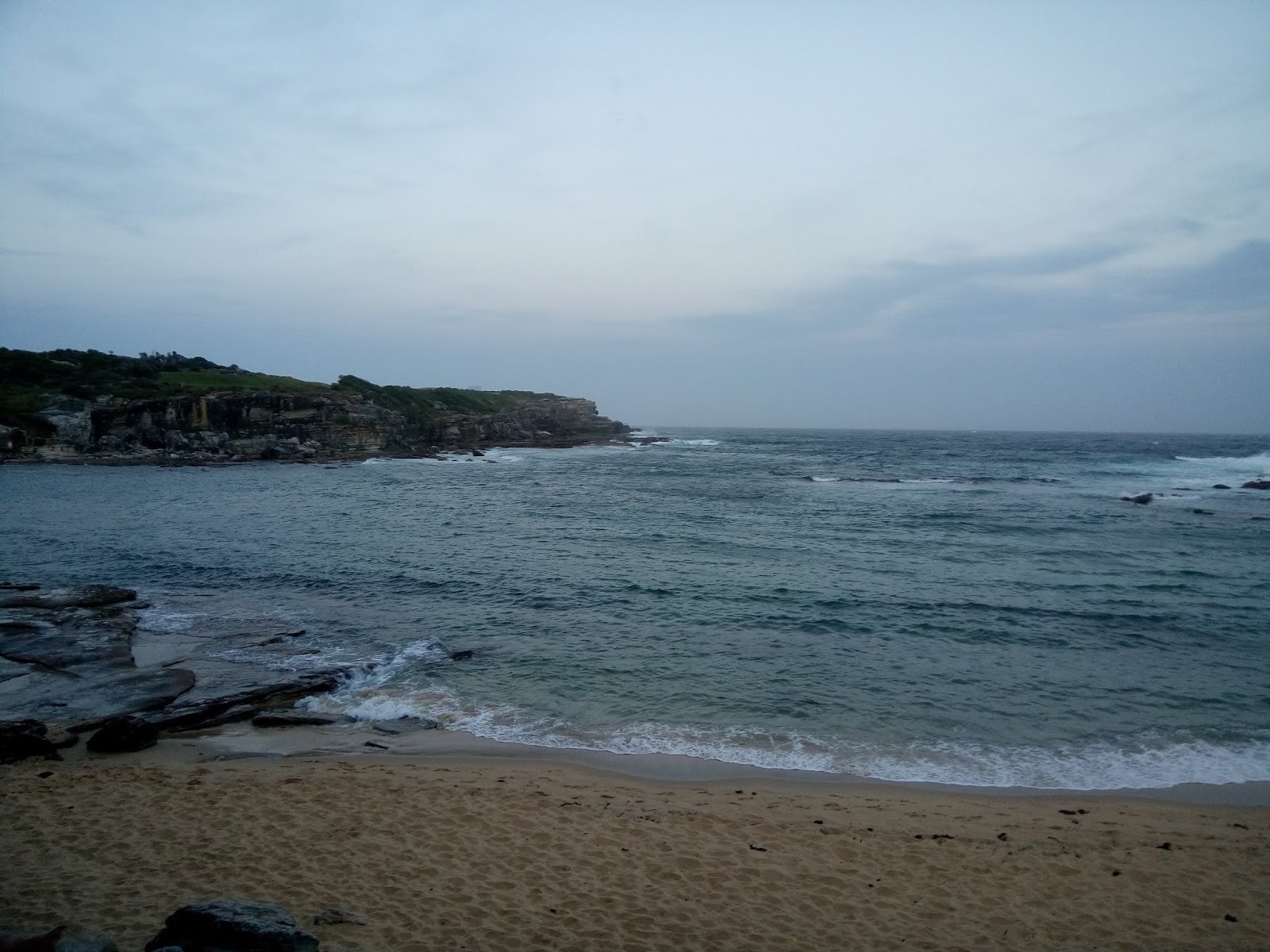 LITTLE BAY, SYDNEY - Hi5 the world