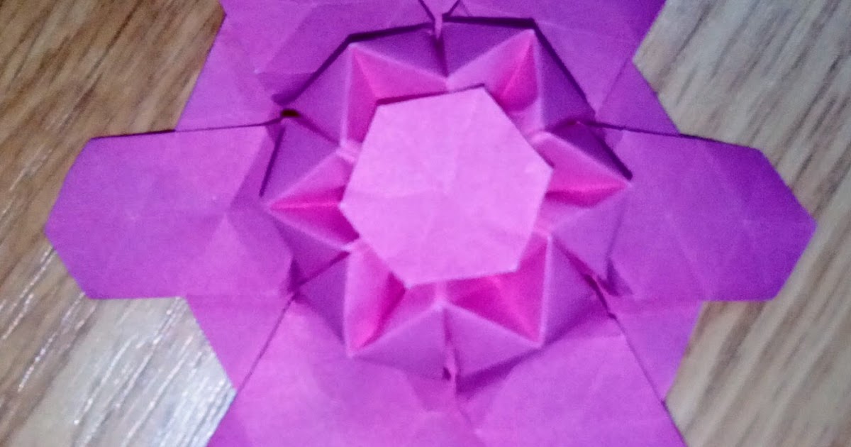 Small 3D Origami Star Puff