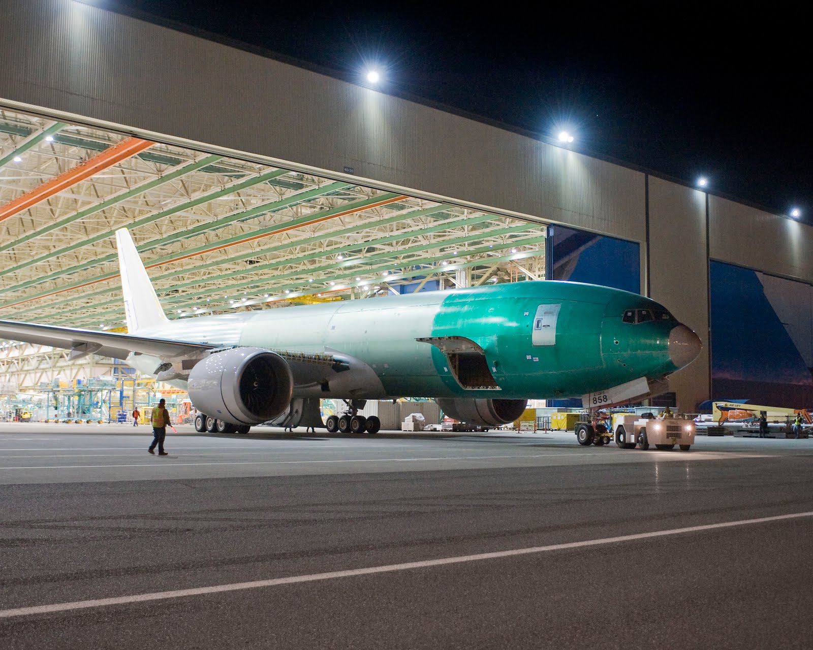 www.Noticias-Aero.info: Boeing 777 Returns to Seven-Per-Month ...