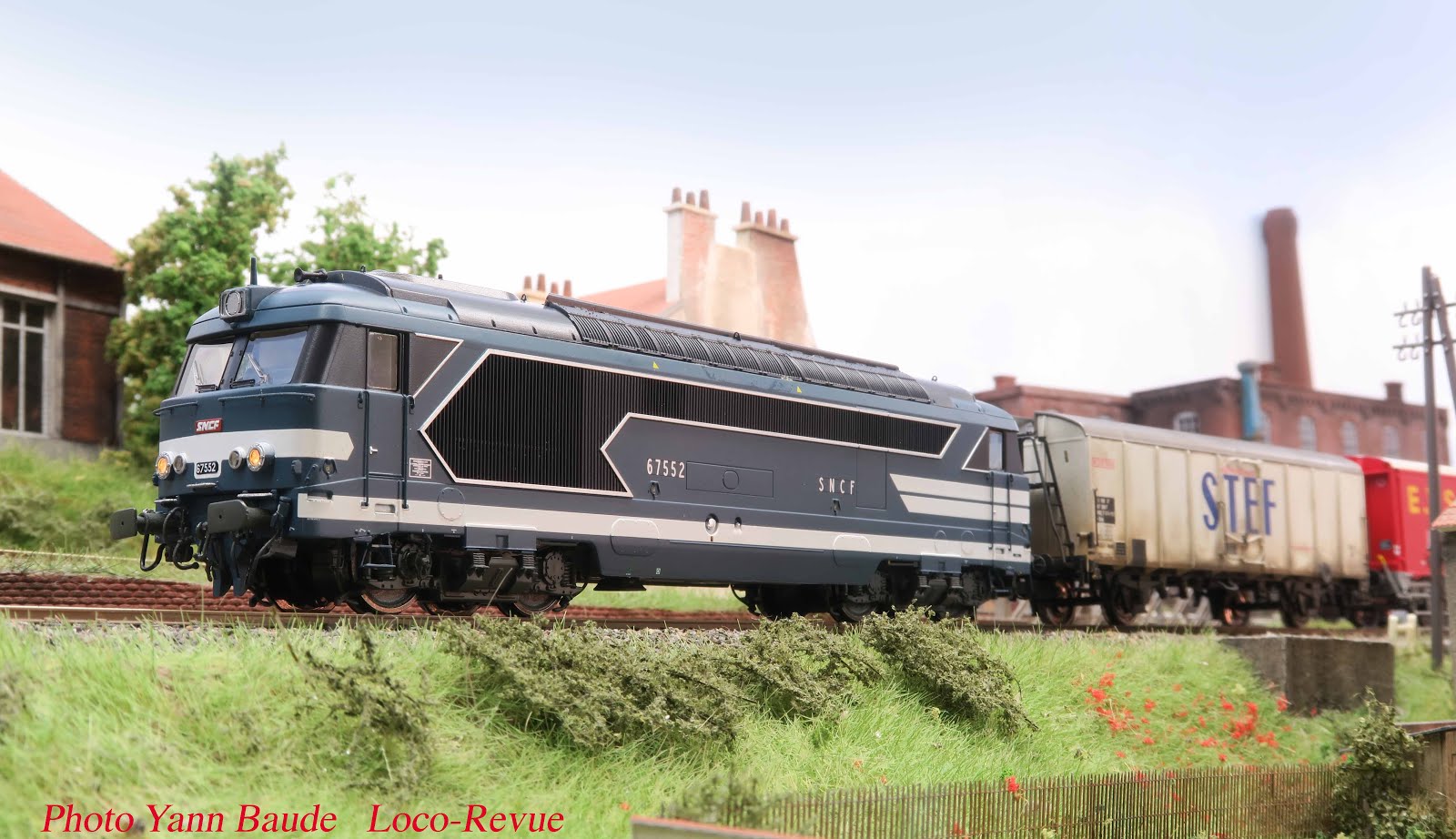 Loco-Revue: BB 67400 REE en test