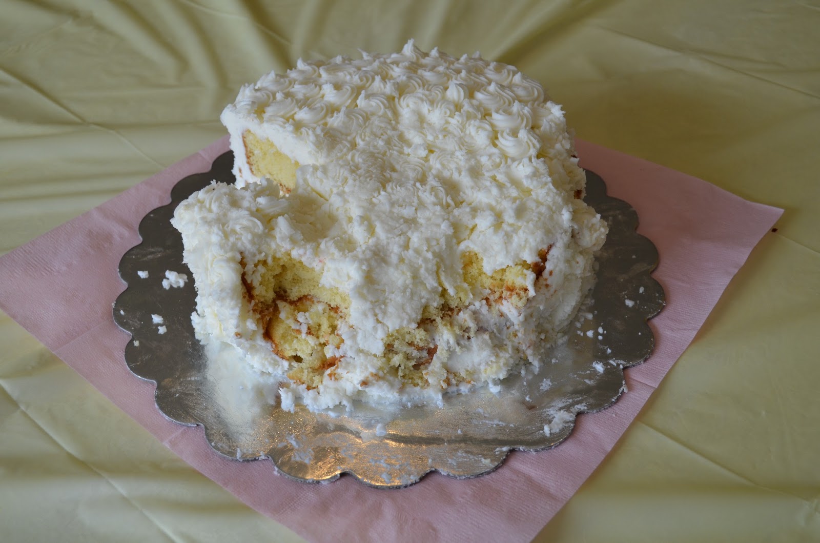 Laurie's Cake Hobby: 1st Birthday Rubber Ducky Cake and Smash Cake