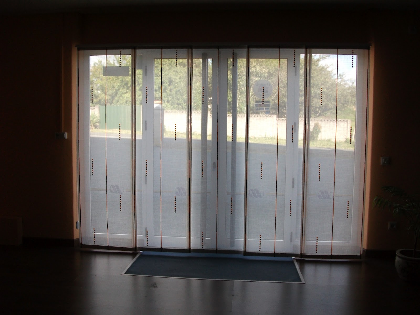 El Rinconcito de las Rodriguez: Puerta con Cinco paneles japoneses