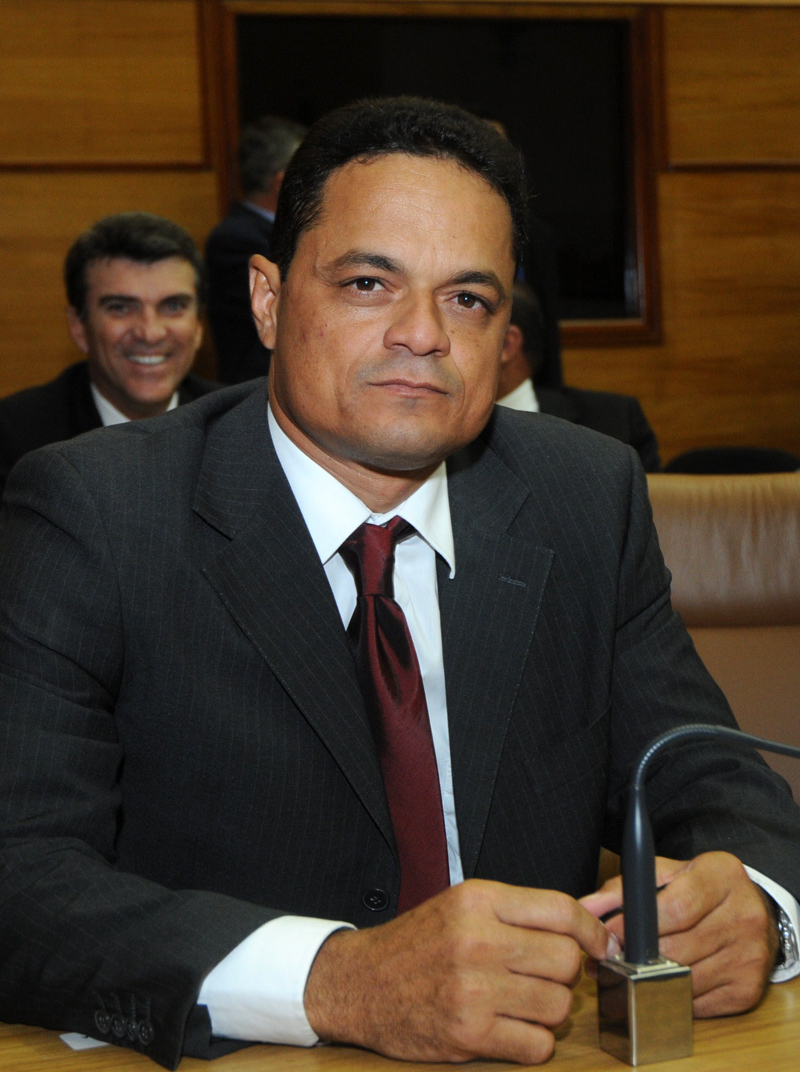 JORNAL DE SÃO DOMINGOS: DEPUTADO CAPITÃO SAMUEL DIZ QUE TINHA MUITA ...