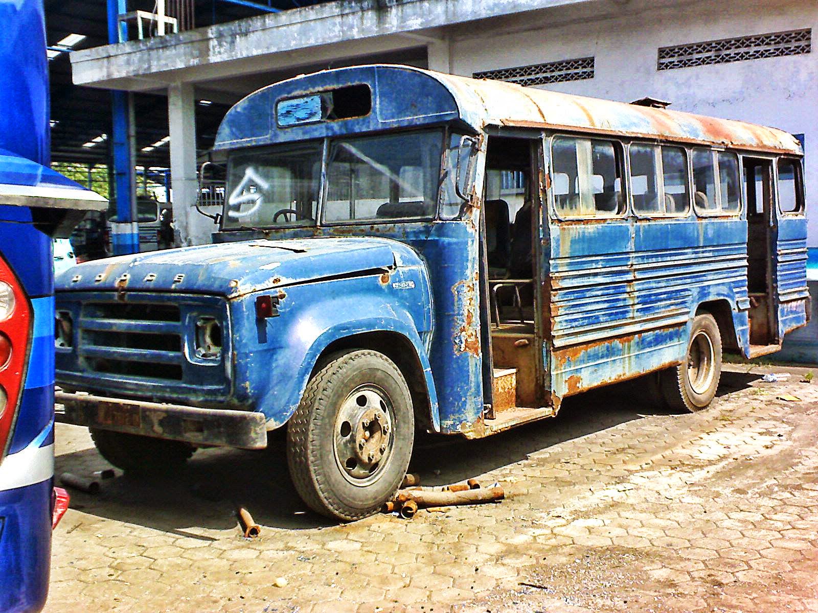 Mobil Antik Koleksi Pemilik PO Sumber Alam | Dunia Otomotif