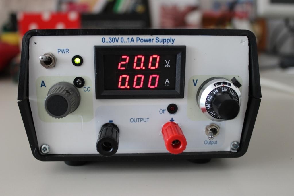 Paul's DIY electronics blog: Tuning a 0..30V DC 0..3A PSU DIY kit