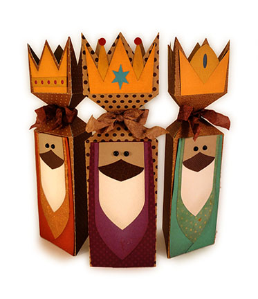 Needles 'n' Knowledge: Three Kings Triangle Trio Boxes