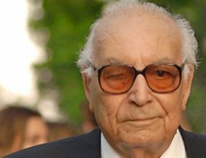 Departamento de Lengua y Literatura: Muere el escritor Yasar Kemal ...