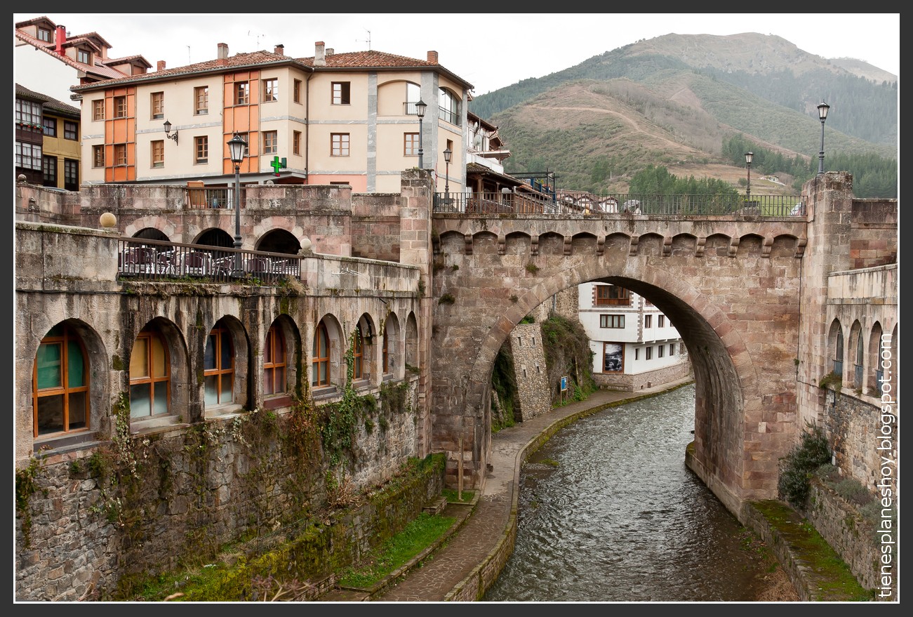 Potes: abrazado por montañas | ¿Tienes planes hoy?