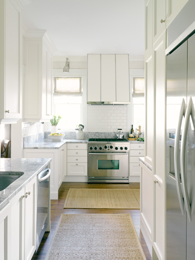 In Good Taste: White + Bright Kitchen
