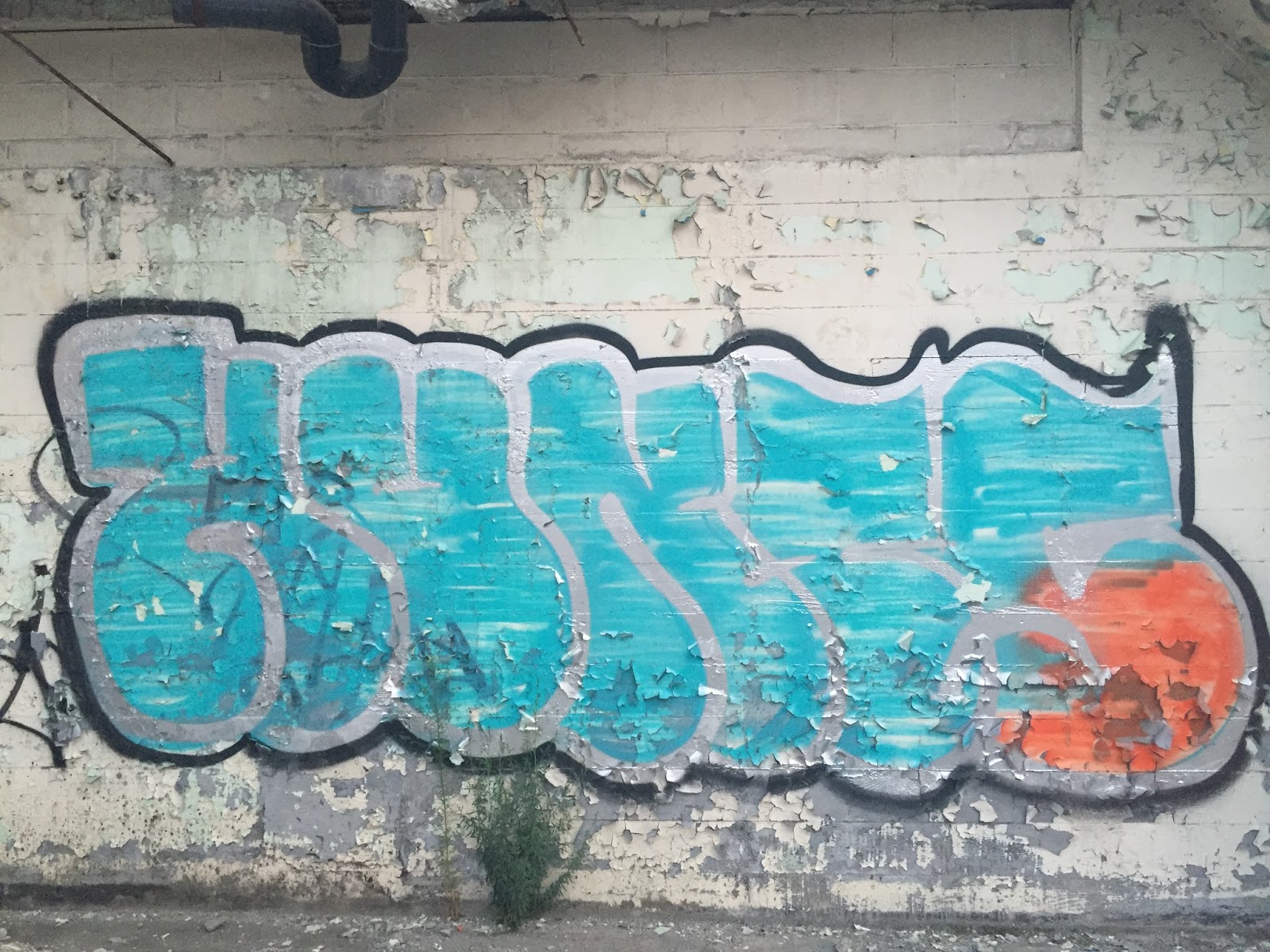 TravelMarx: Sunday Night Graffiti