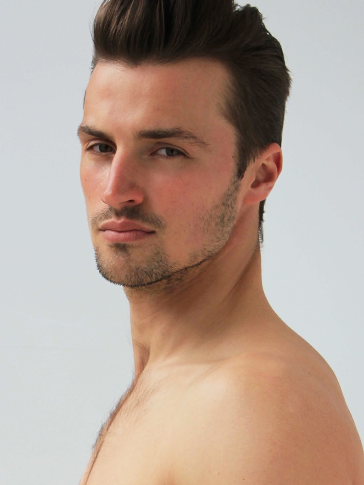 ELITE MODEL MANAGEMENT TORONTO : Nick comes in for a pola update!