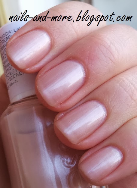 Essie Curtain Call