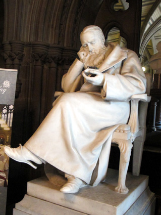 Manchester Town Hall Albert Square - Britain All Over Travel Guide