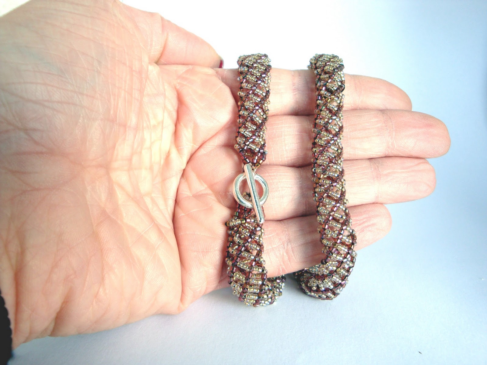 Ilenia's unique beaded and painted jewerly: Russian Spiral Rope