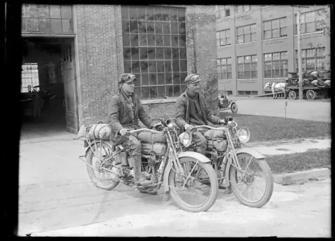 Asylum Mobilitarium: Harley-Davidson at the Milwaukee factory